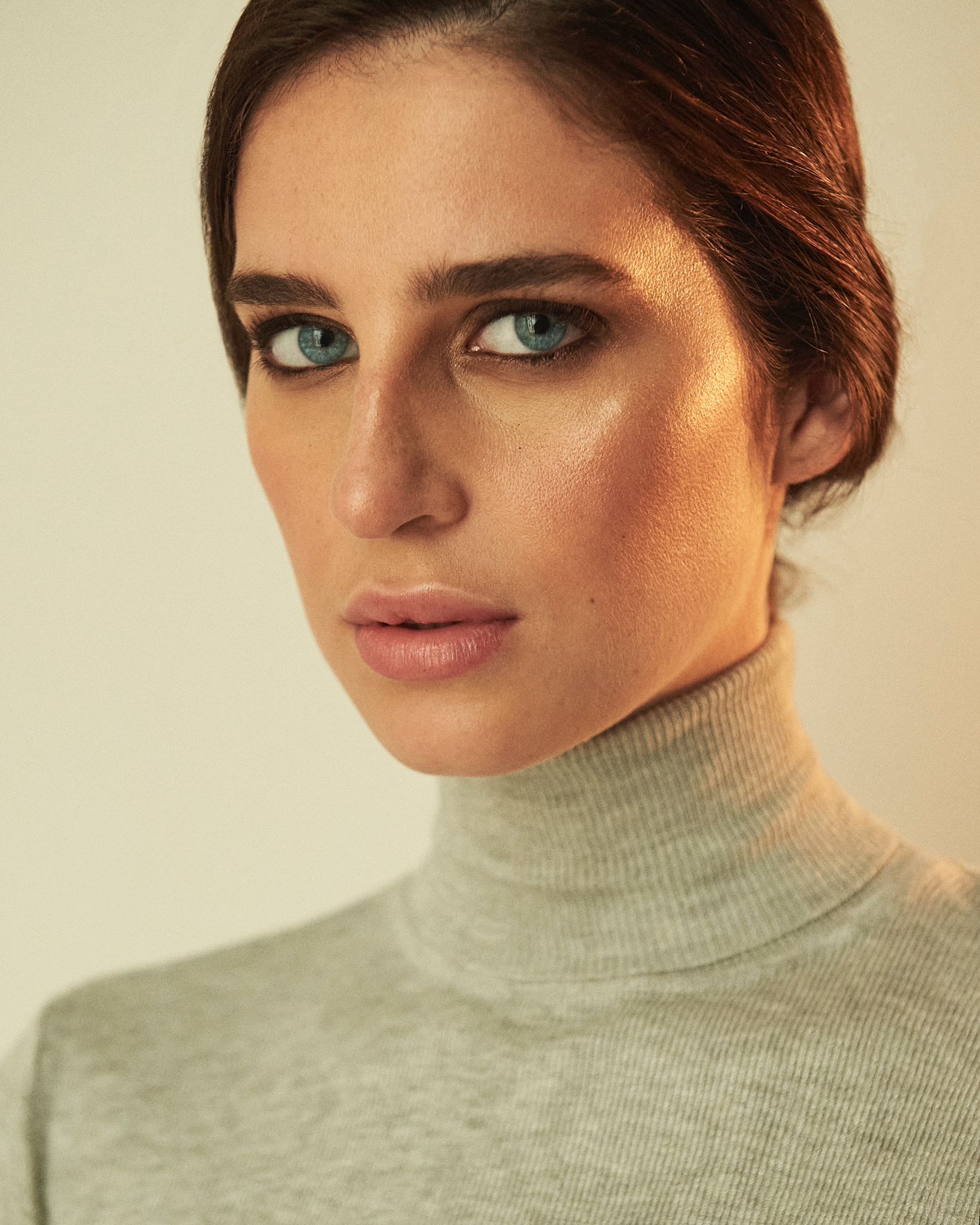 Viktoria R - Anna Models